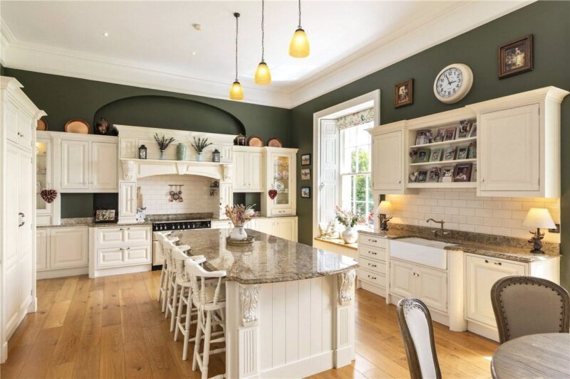 Gowran Castle, Gowran, Co. Kilkenny - FormerGlory.ie