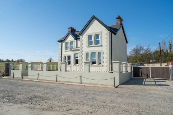 Monclink, Manorcunningham, Letterkenny, Co. Donegal - FormerGlory.ie