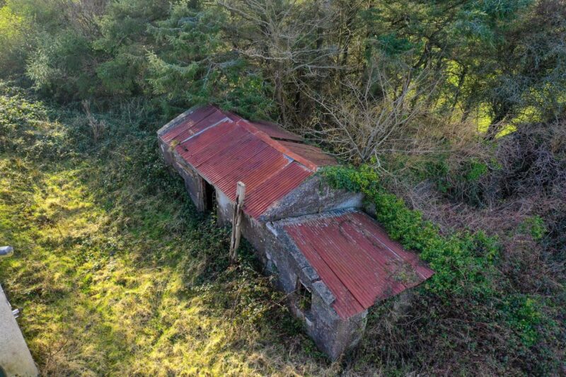 Rathmore Cottage, Rathmore, Baltimore, Co. Cork - FormerGlory.ie