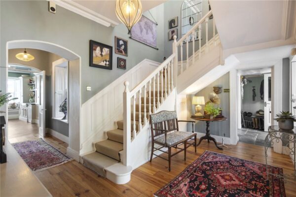 Donaguile House, Barrack Hill, Castlecomer, Co. Kilkenny - FormerGlory.ie