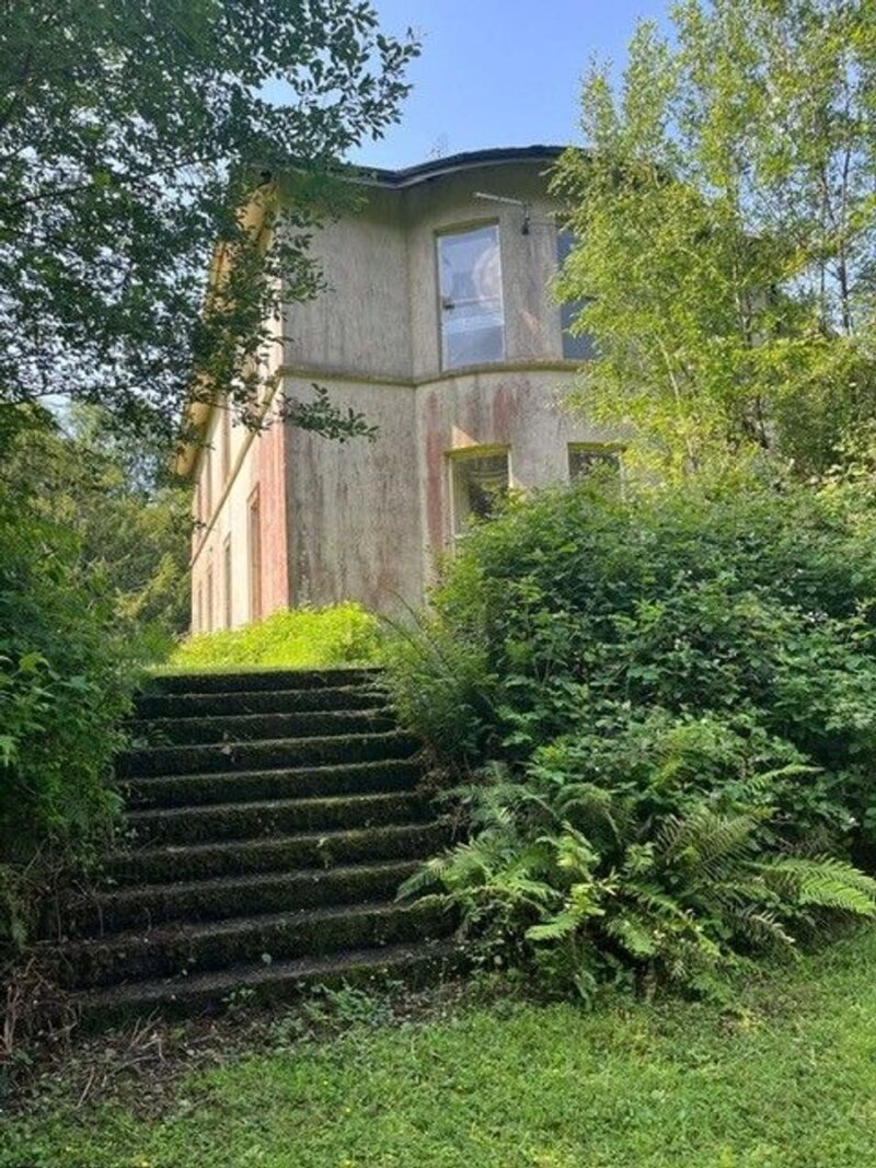 Modeligo House, Ballyduff, Knockmourne, Co. Cork - FormerGlory.ie